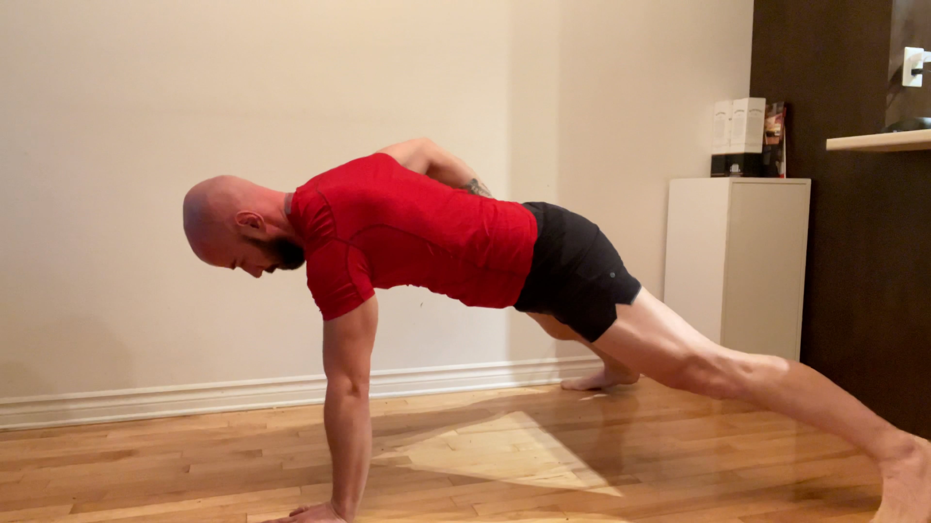 Unilateral Push-Ups on Vimeo