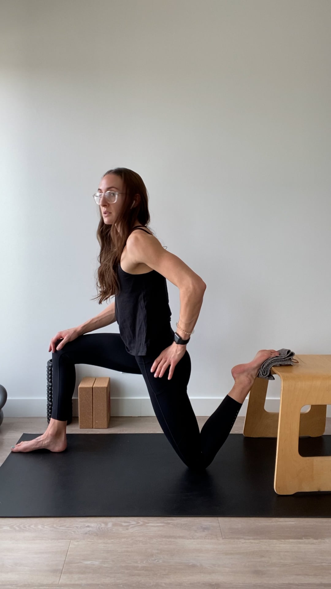 Couch Stretch on Vimeo