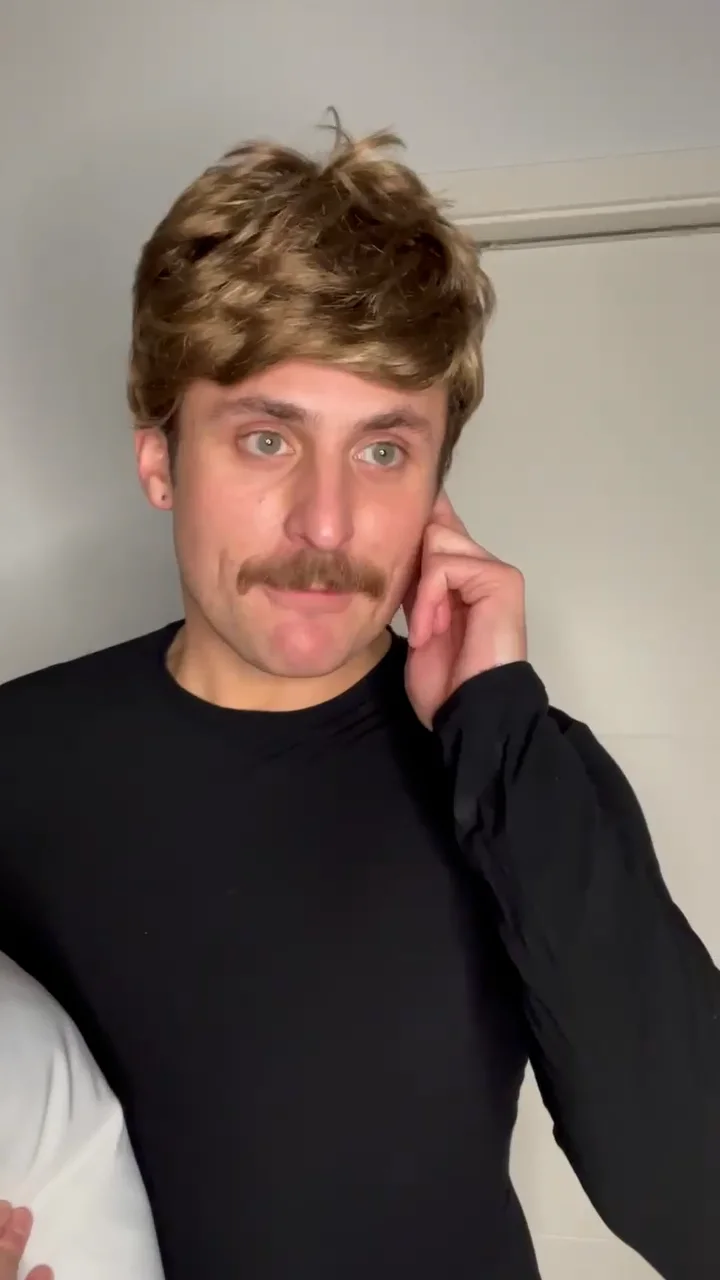 Little Caesars | Julian Burzynski on Vimeo