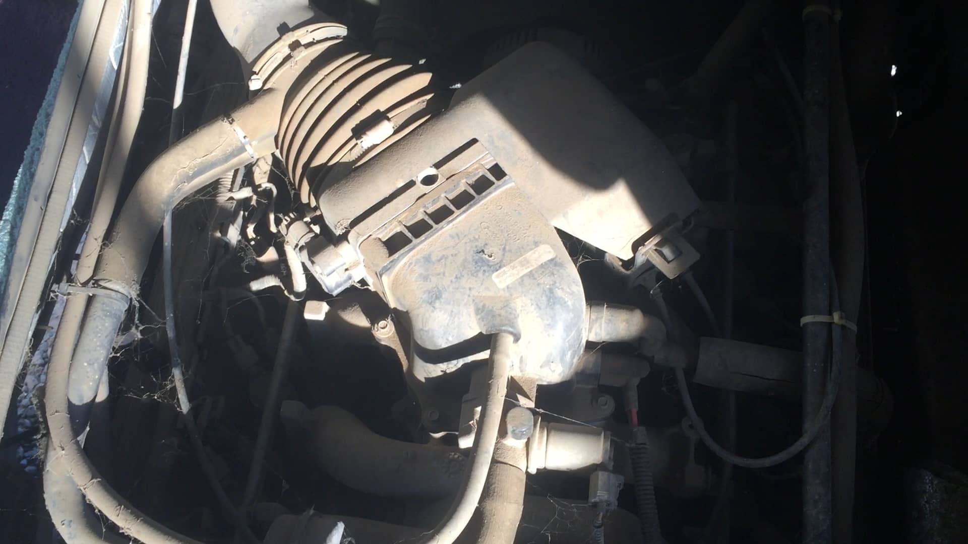 CEI142906 2001 Ford MH Stripped Chassis on Vimeo