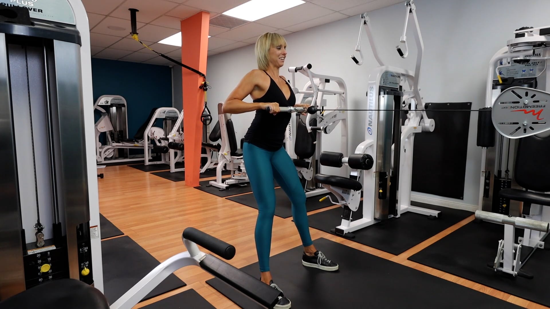 5 - Cable Machine Straight Bar Rear Delt Rows on Vimeo