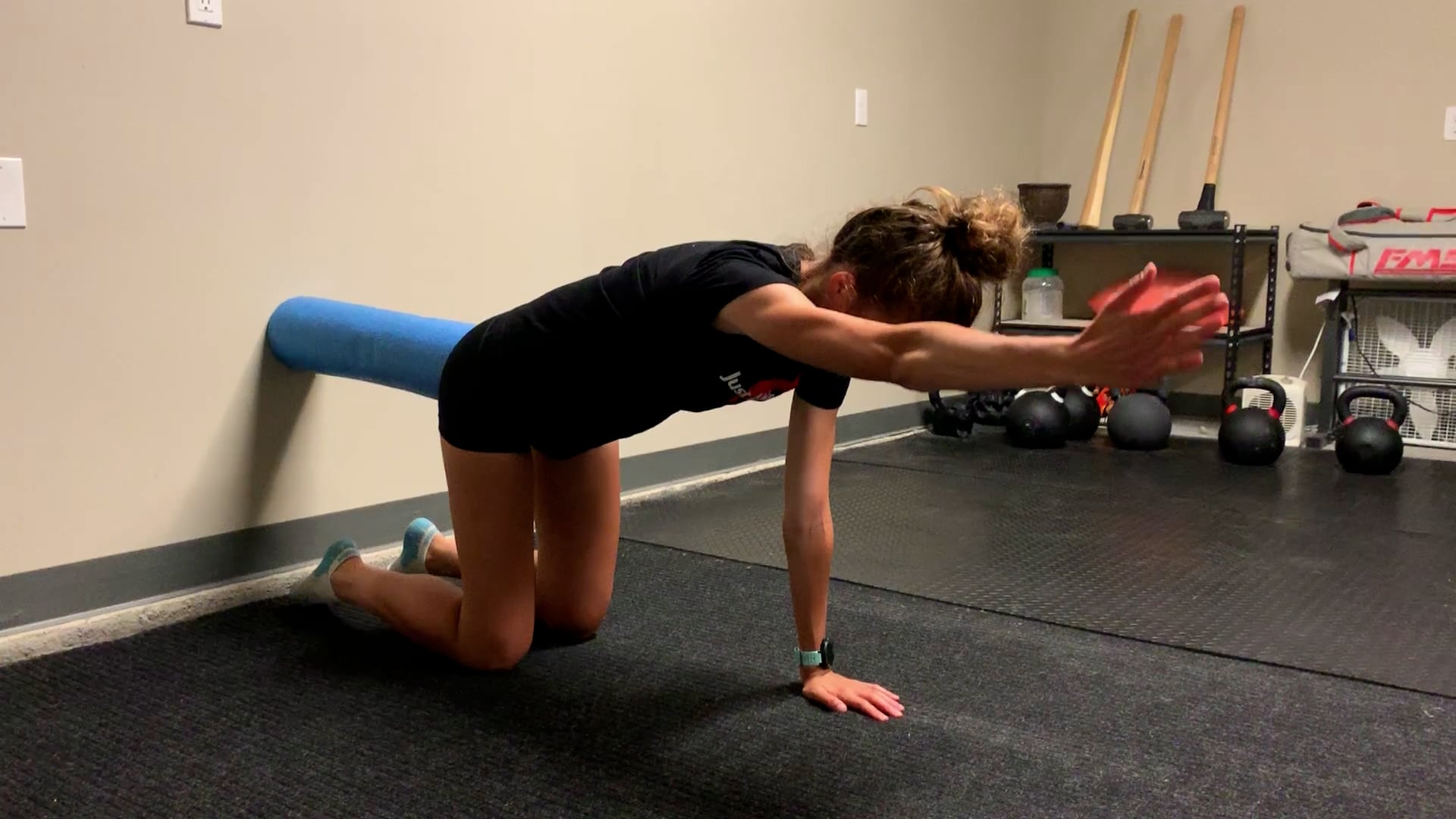 6 Point Roller Squeeze Wall Crawl on Vimeo