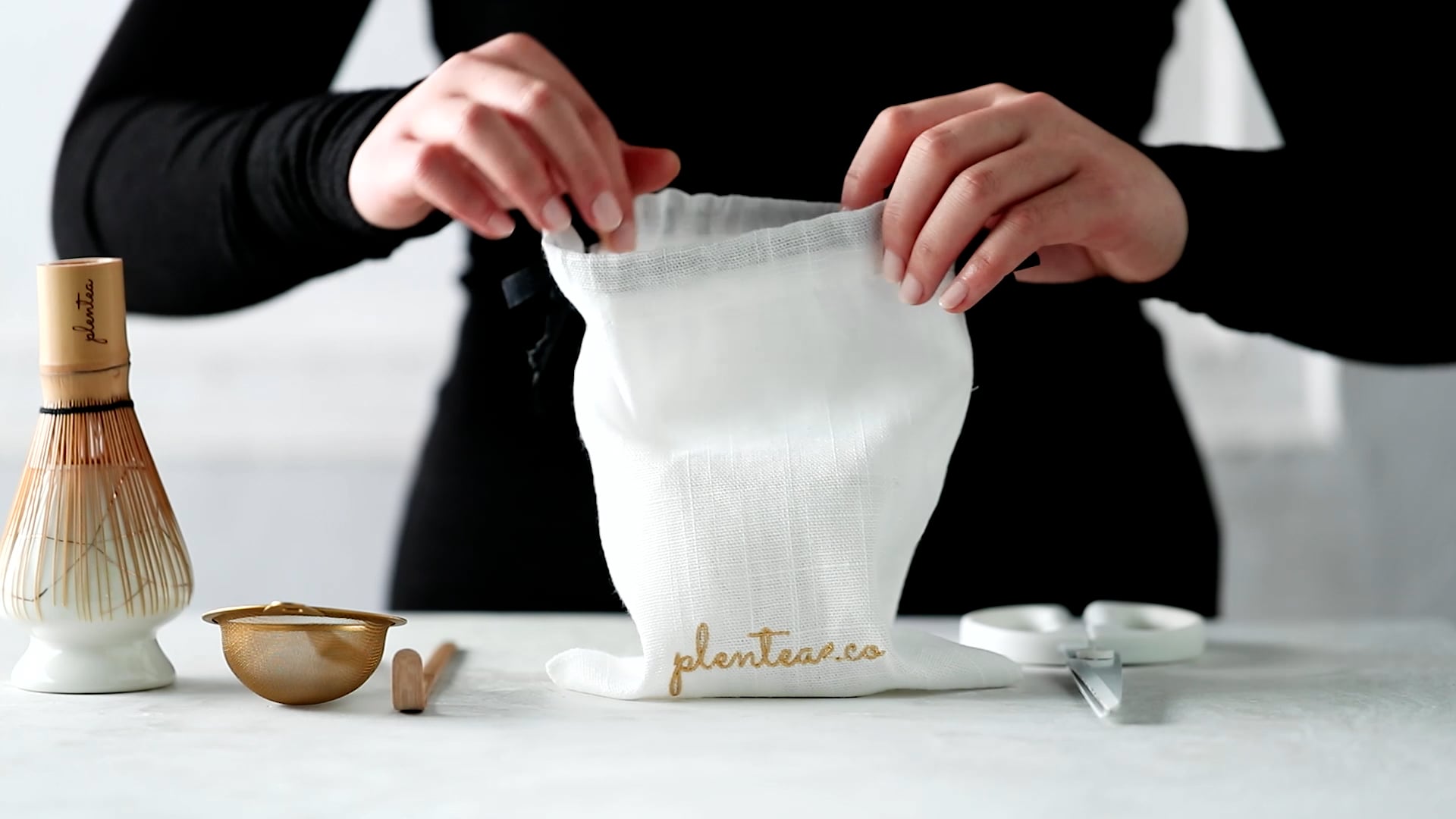 Plentea Matcha with Water on Vimeo