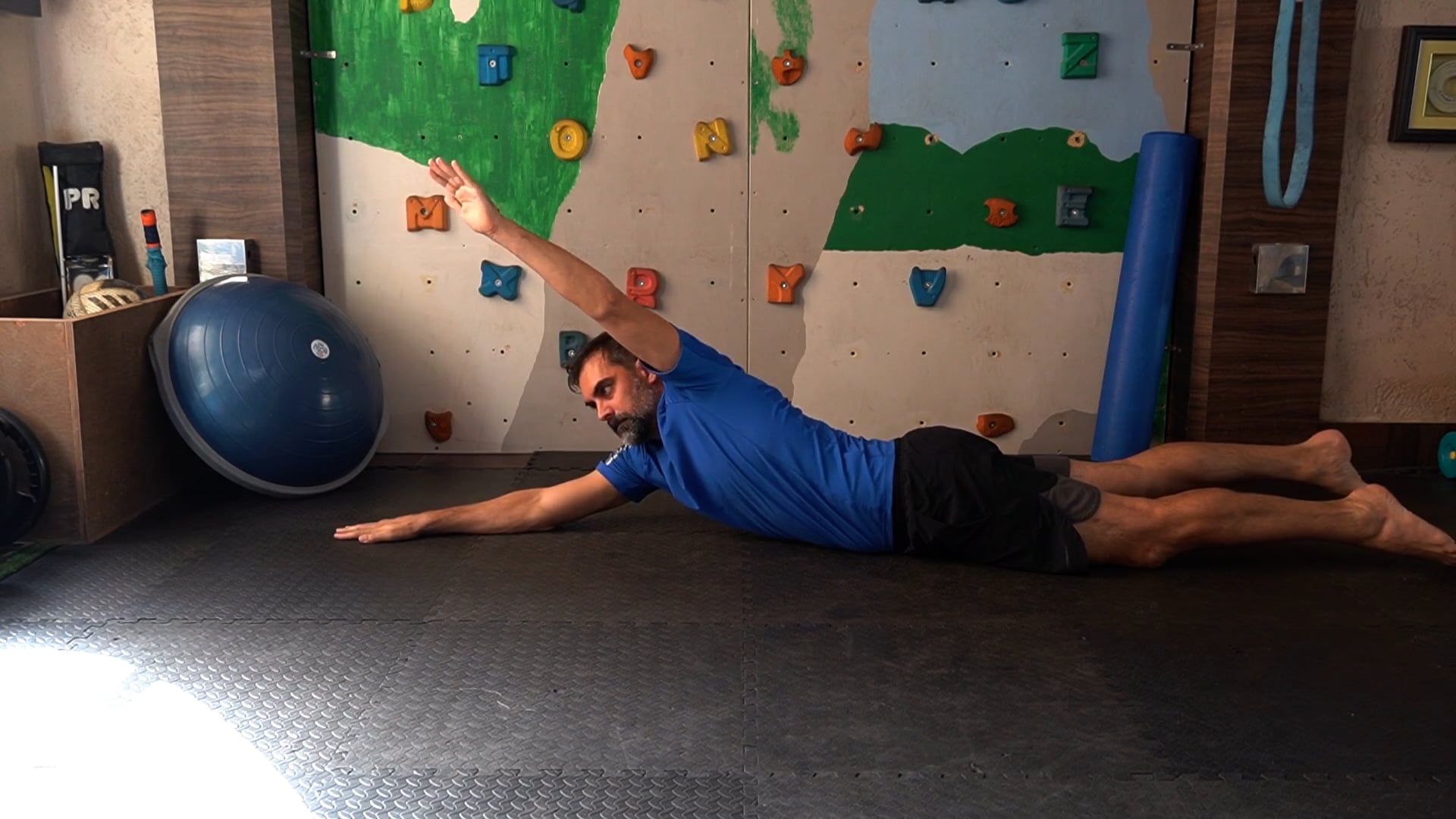 Prone Superman Rotations on Vimeo