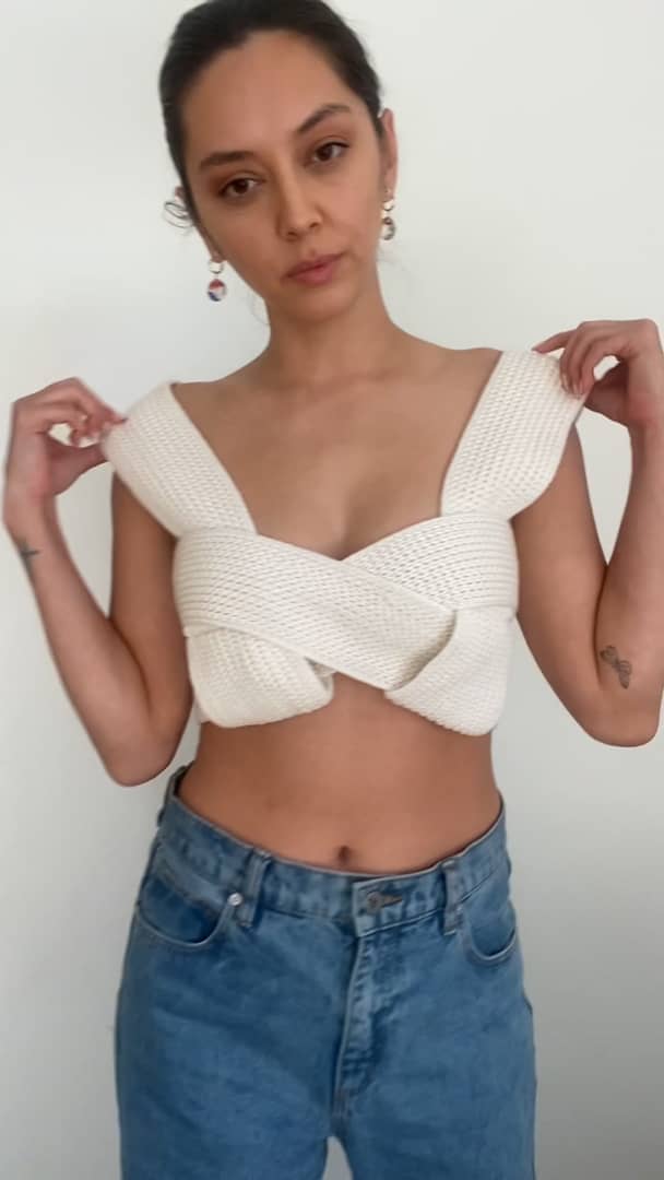 Spring Nanu Top - White Devyn De Loera on Vimeo