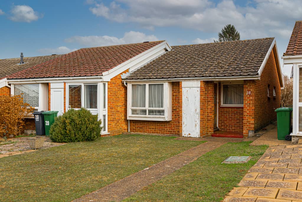 Headley Grove, Tadworth - The Personal Agent on Vimeo