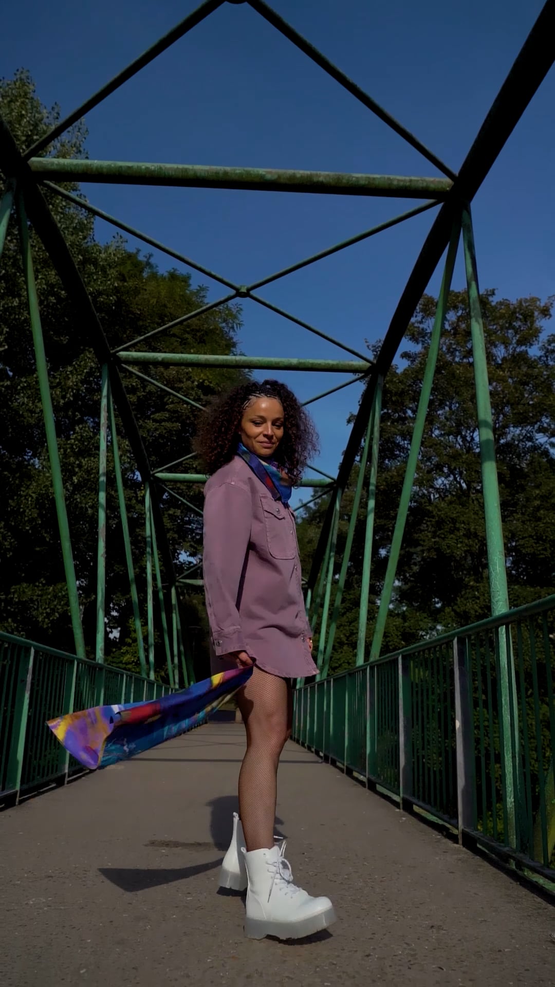 VIDEO PRODUIT / BANDANA par ANNA IVACHEFF format Reel on Vimeo