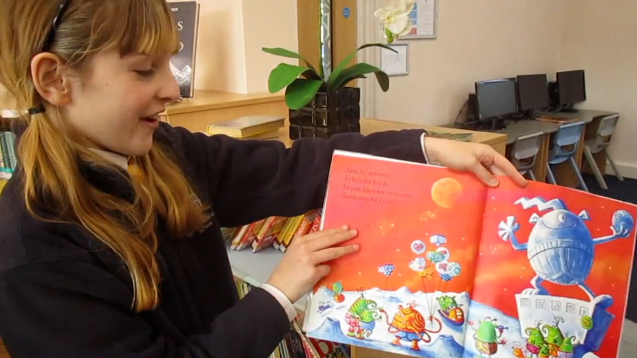 Year 5 read Aliens in Underpants Save the World on Vimeo
