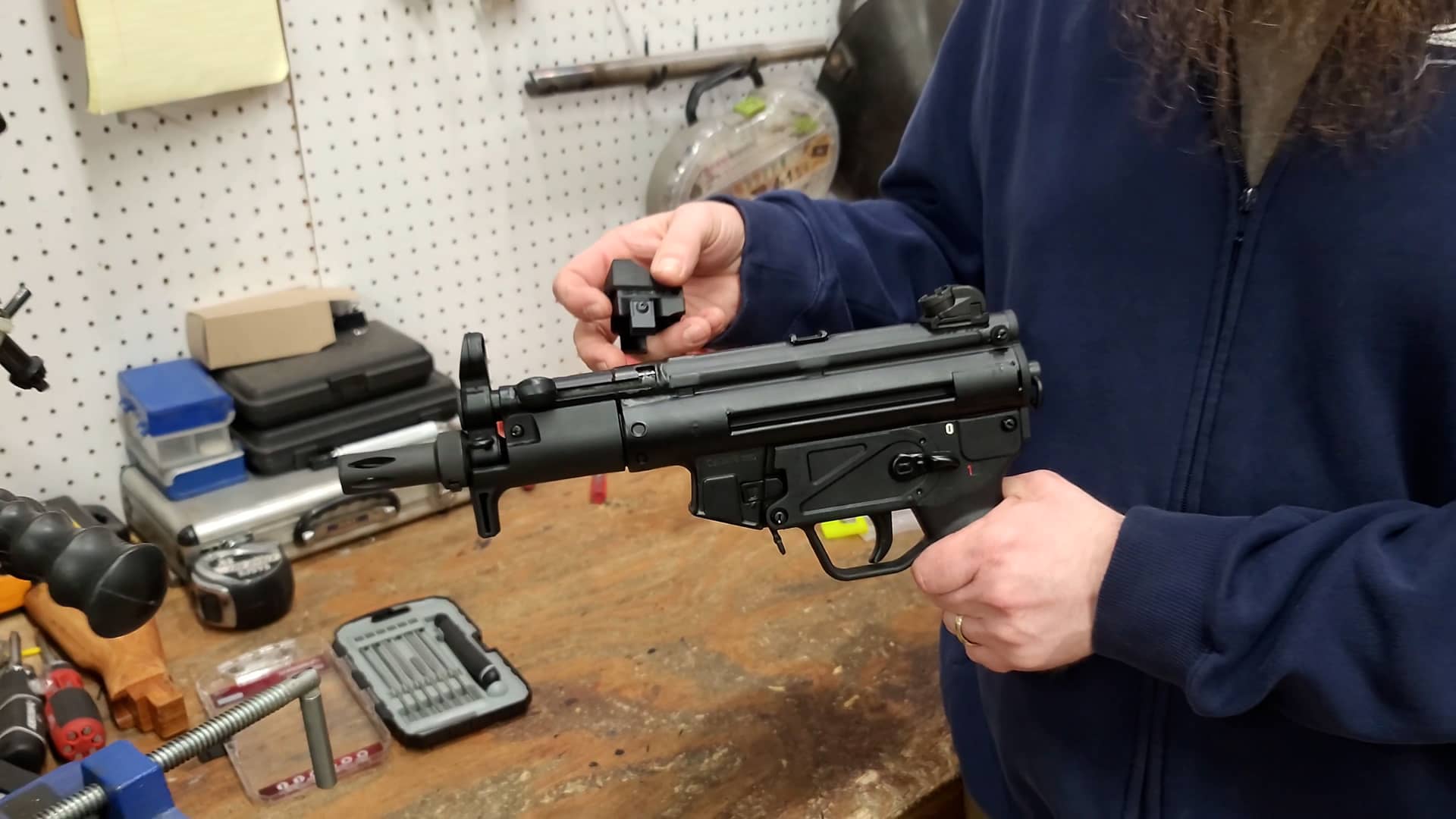 SHIELD SMS2 OPTIC MOUNTING on Vimeo