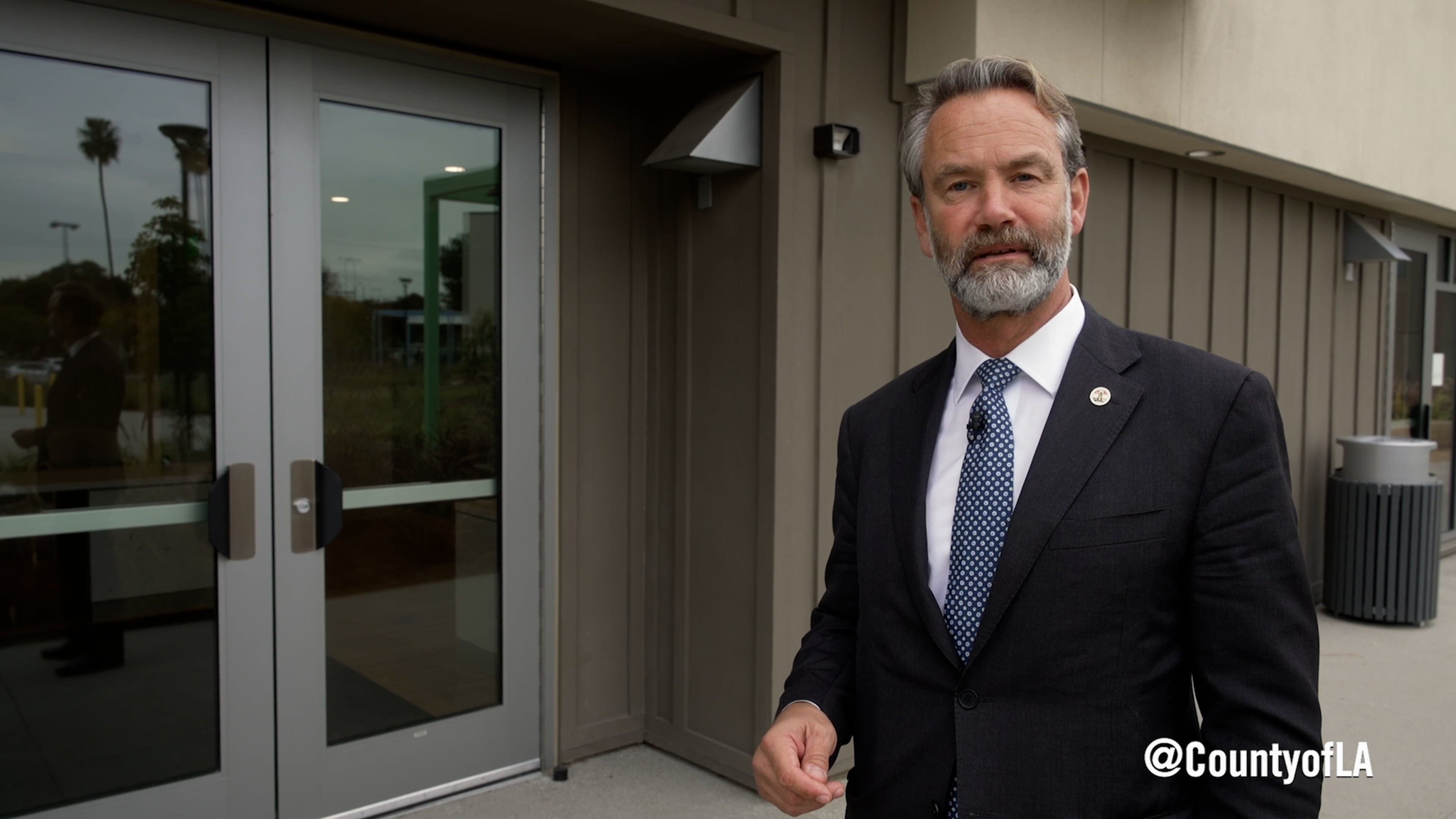 Dr. Jonathan Sherin tours Rancho Los Amigos on Vimeo