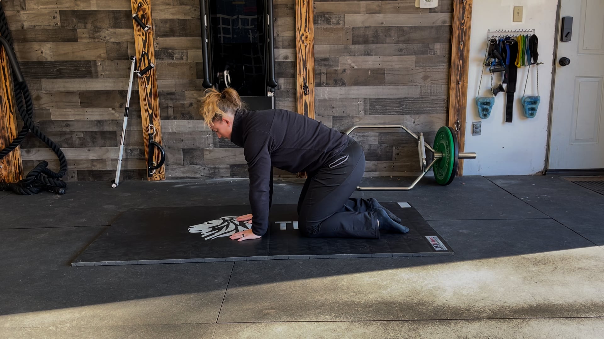 Hand Heel Rock on Vimeo