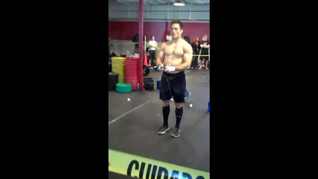 Crossfit Open 2011 - WOD 1 - Jason Hoggan, 372 Reps (Outlaw Crossfit ...