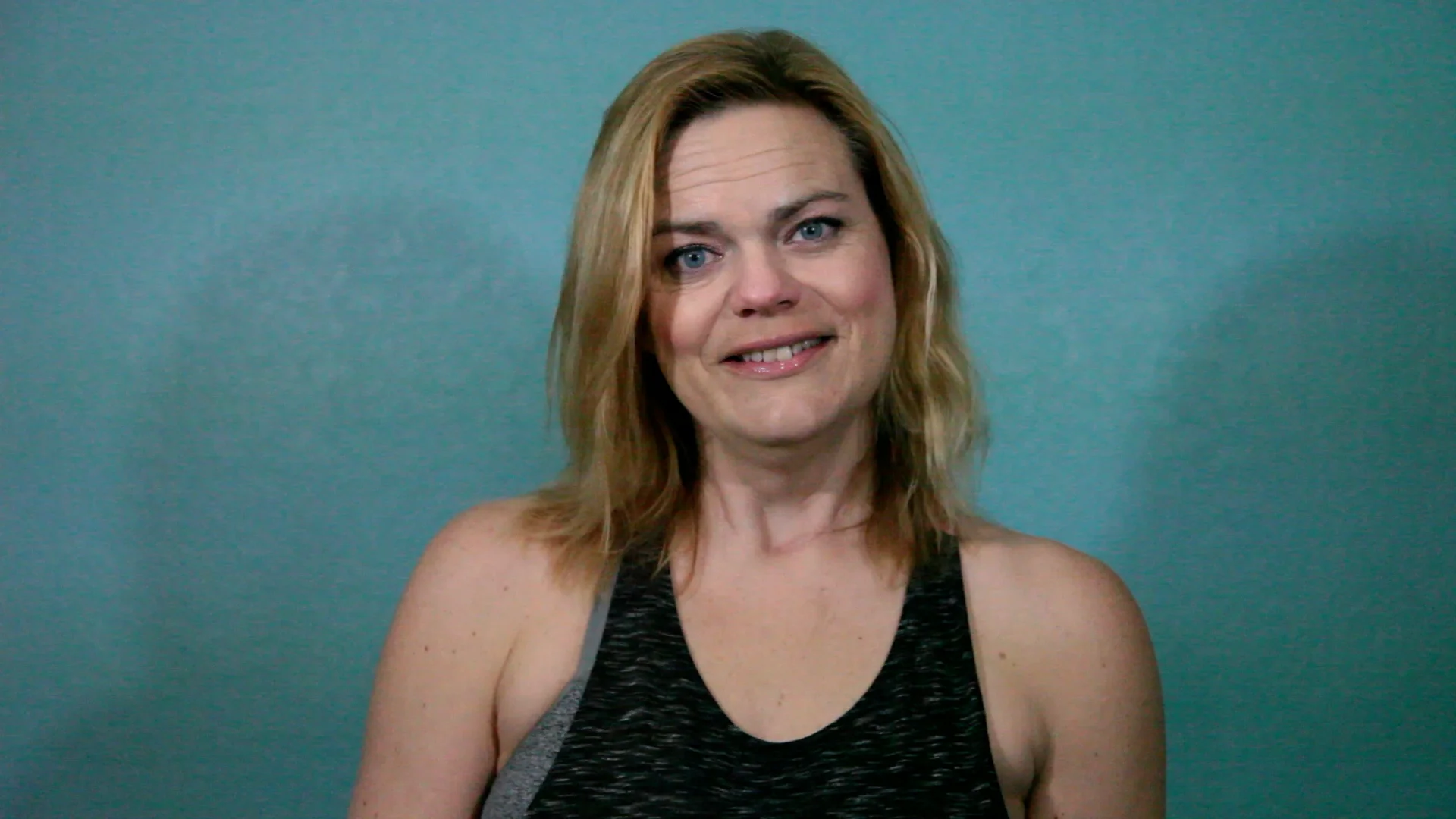 Elizabeth Manders Thompson Prose Hair on Vimeo