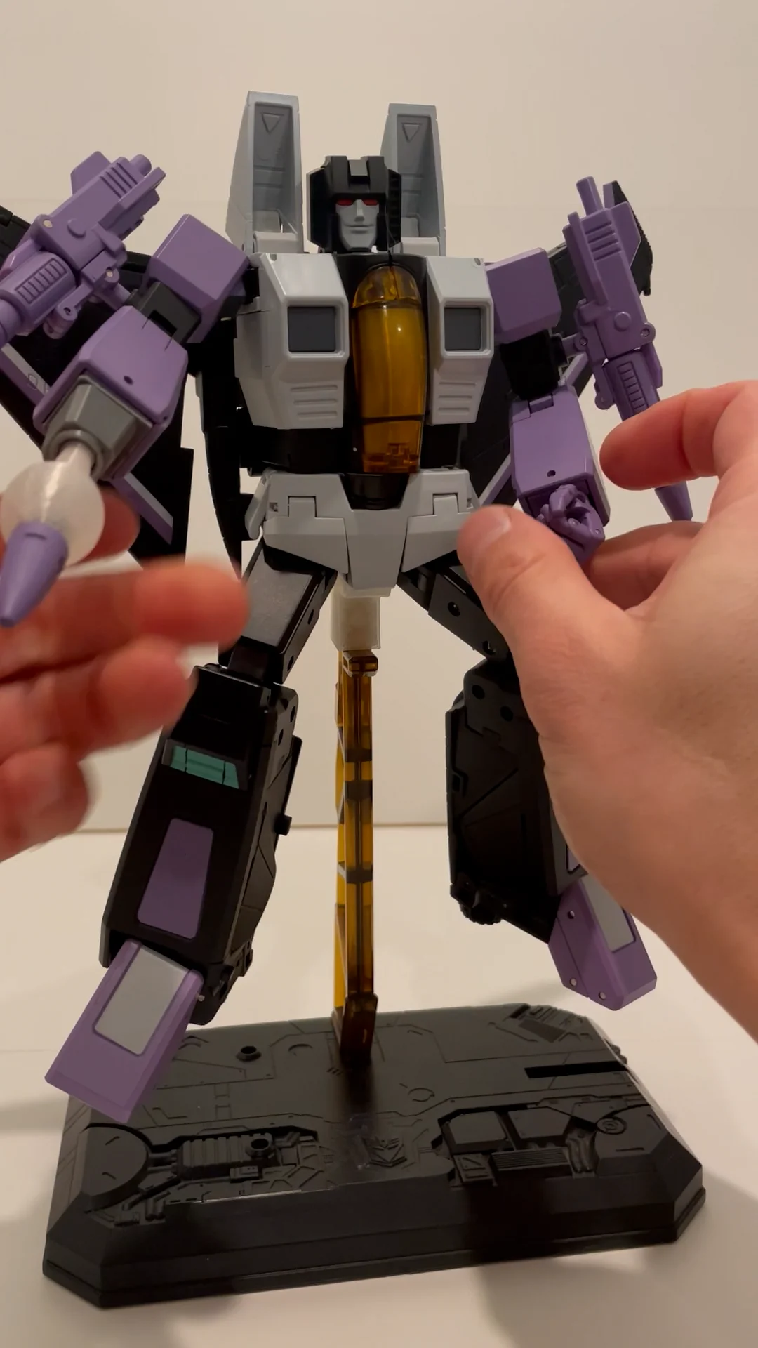 DEFORMATION SPACE DS-001 SEEKERS (G1 MP Starscream DEFORMATION SPACE DS-001 SEEKERS (G1 MP Starscream