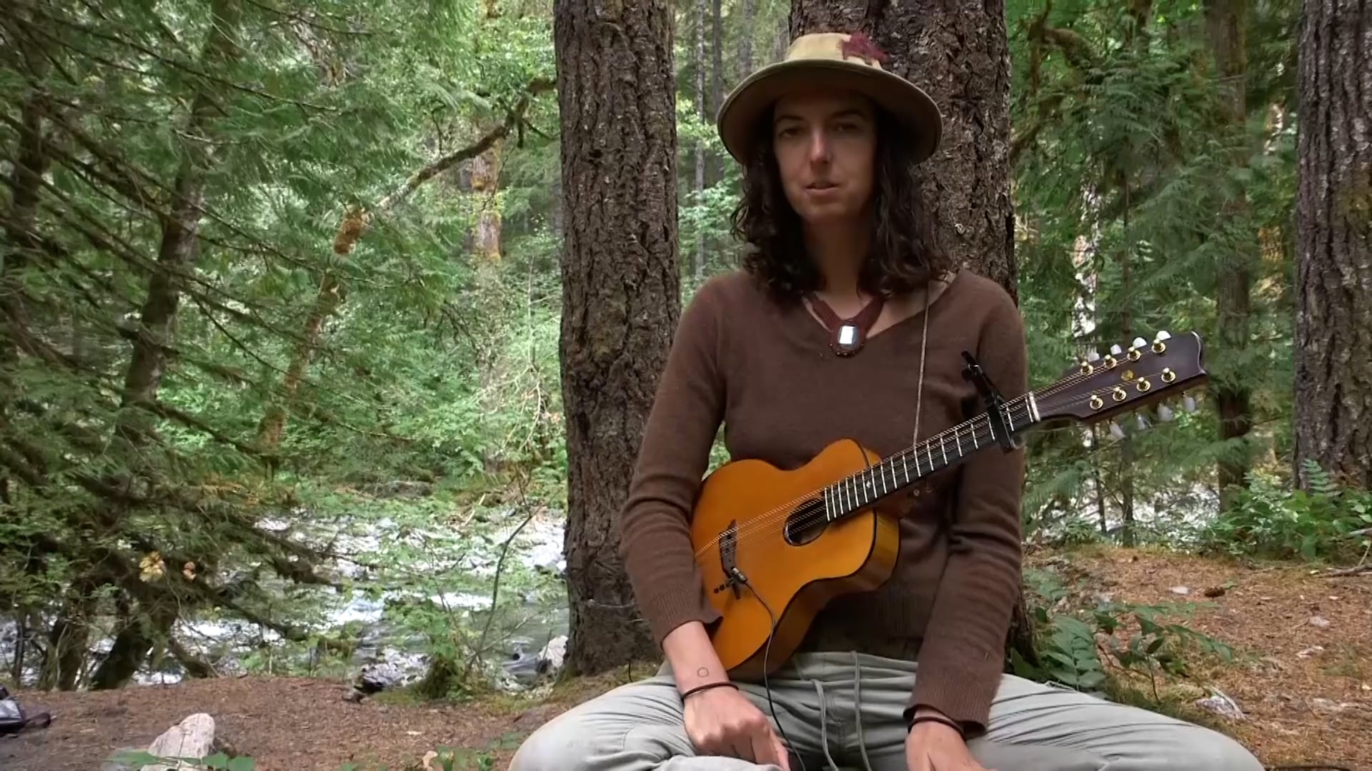 Samara Jade- Hiking with a local around the Olympic National Forest on ...