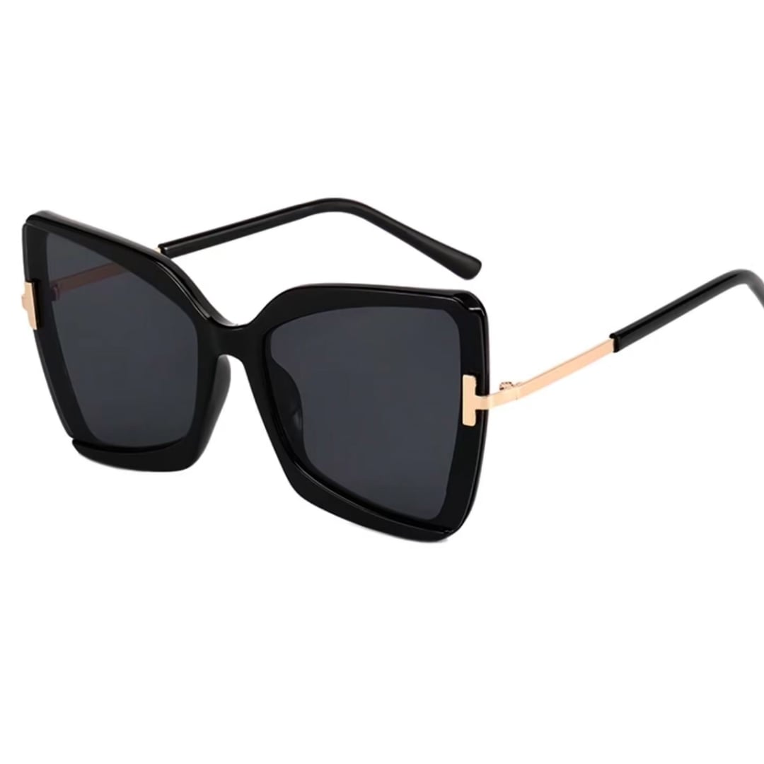 Ohhh She Fancy Shades on Vimeo