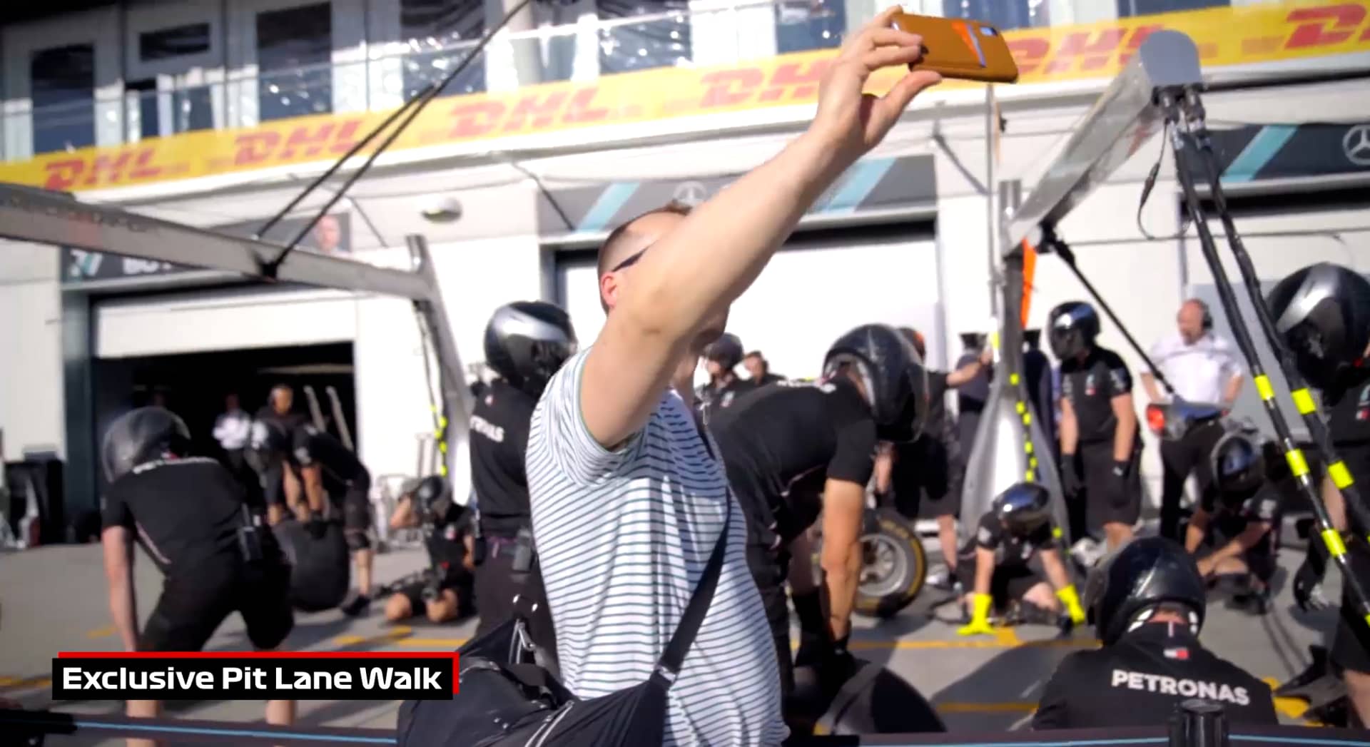 F1® Experiences | Exclusive Pit Lane Walk | 2022 on Vimeo