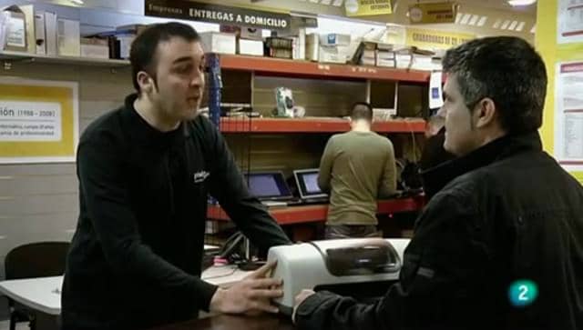 Obsolescencia Programada -COMPRAR TIRAR COMPRAR- on Vimeo