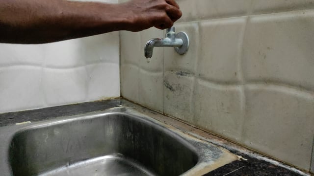 Bathroom Clean Water - Free video on Pixabay