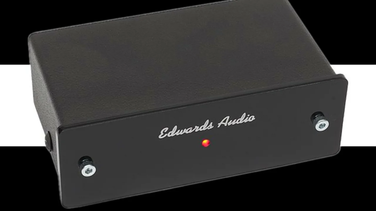 Edwards Audio Apprentice MM-EQ on Vimeo
