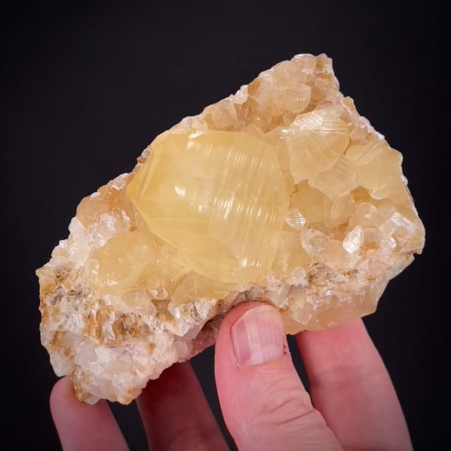 Calcite | York Building Supply quarry, York, York Co., Pennsylvania, USA
