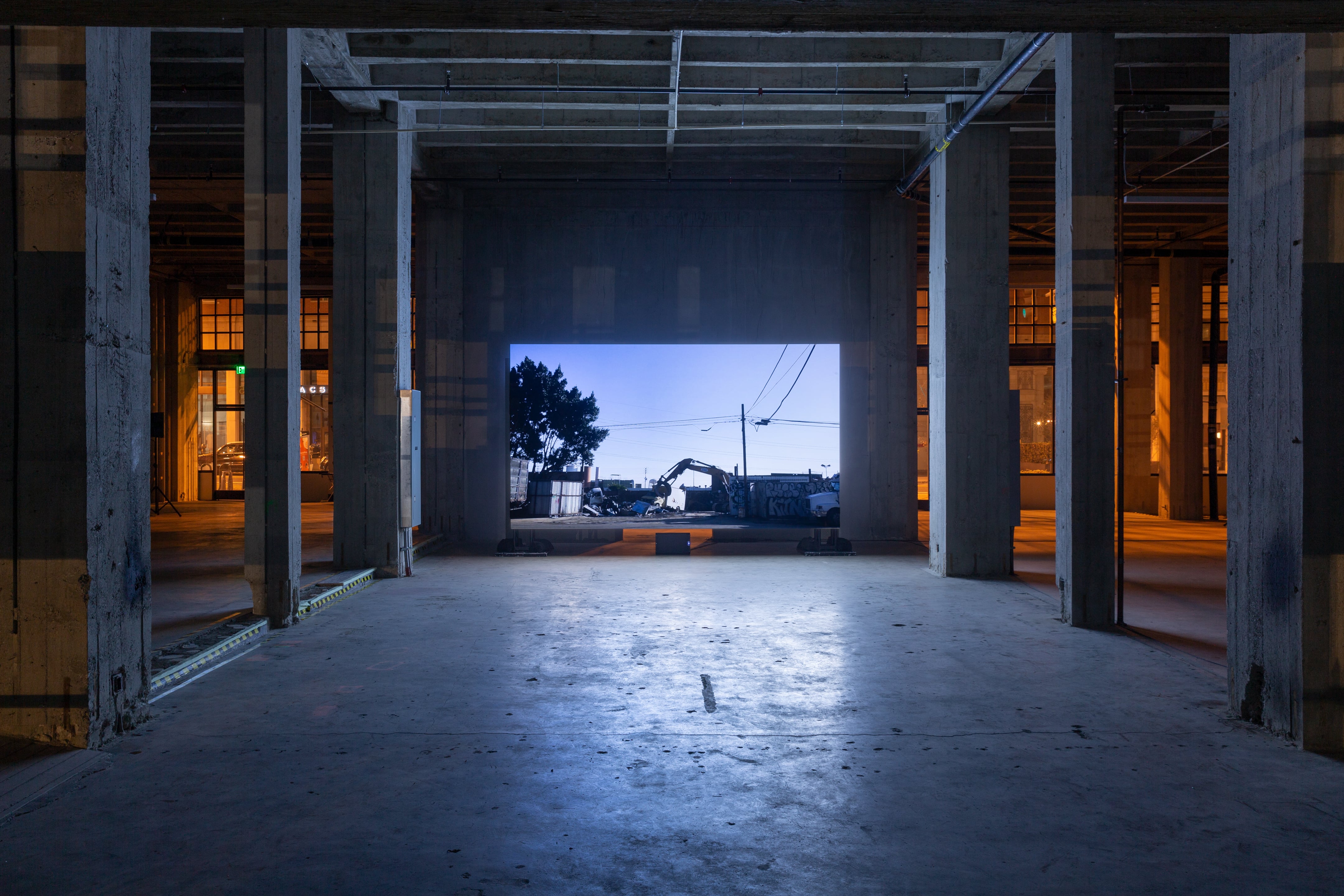 Bursting in air doc_Silton on Vimeo