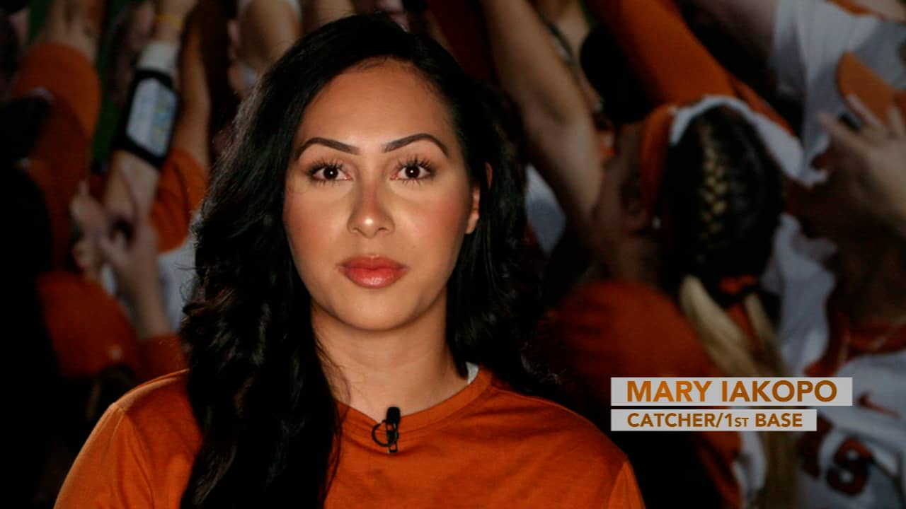 LHN_EVENT_SBALL_MARY_IAKOPO_DOG_VIGNETTE_2EVSLHN.mxf on Vimeo