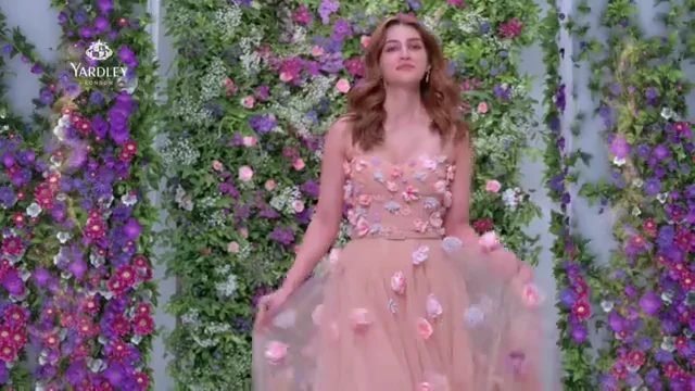 Yardley perfume ft Kriti Sanon on Vimeo