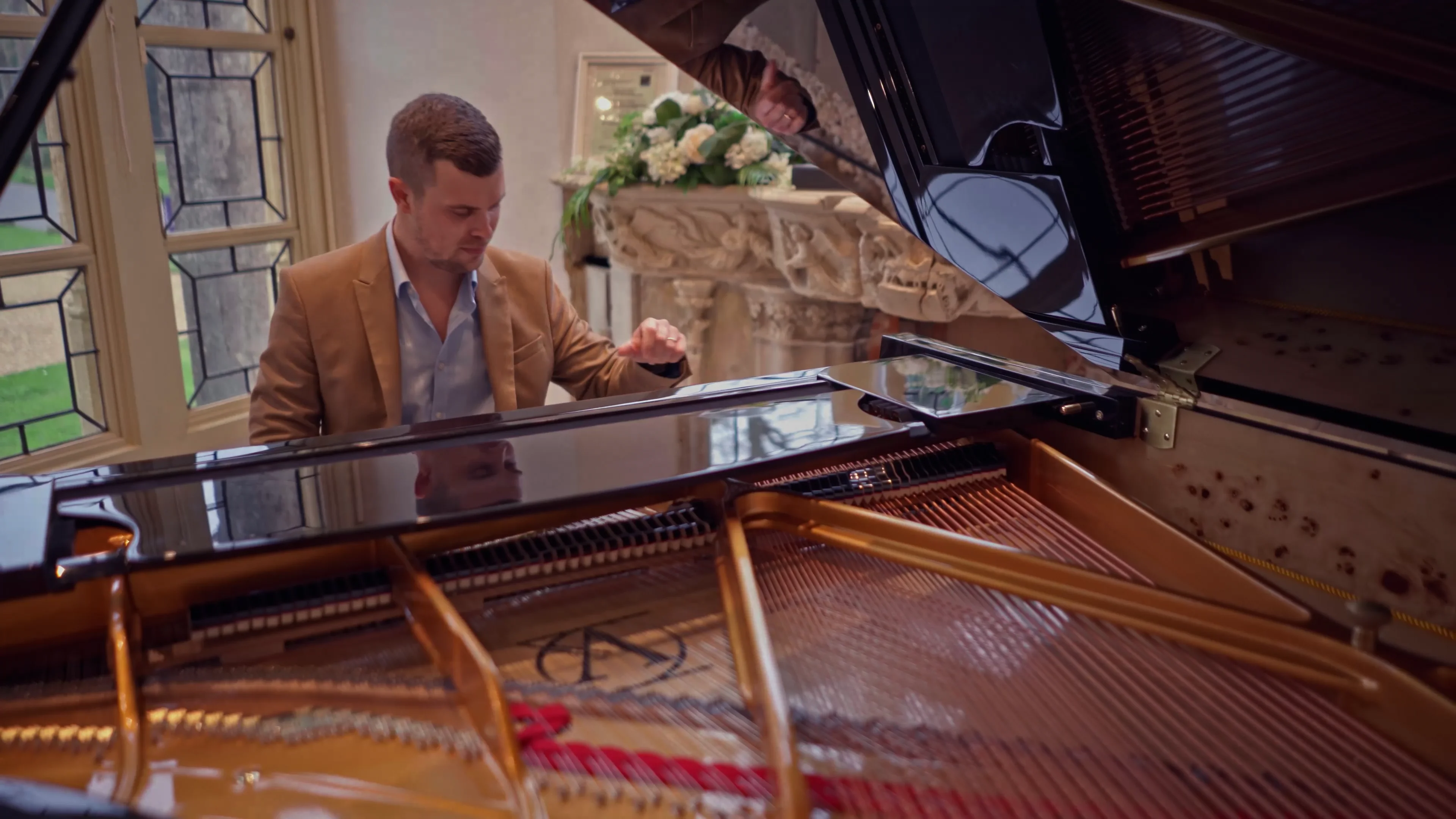 Simon Woodley Pianist - Informal on Vimeo