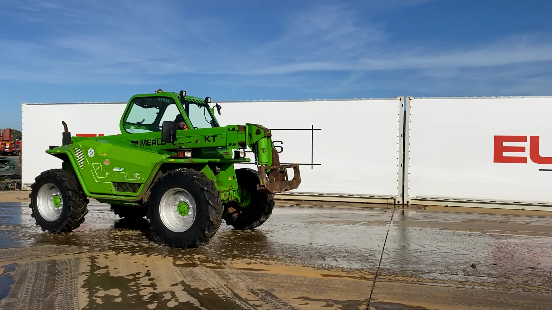 Merlo P28.7 KT Turbo Telehandler - Leeds March 22 on Vimeo