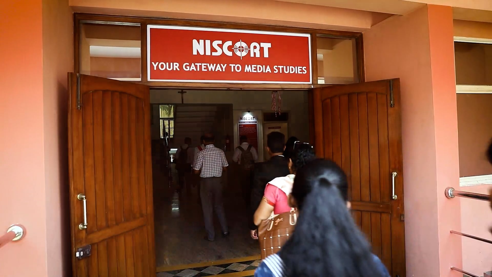 Promotional Video of Niscort media collage on Vimeo