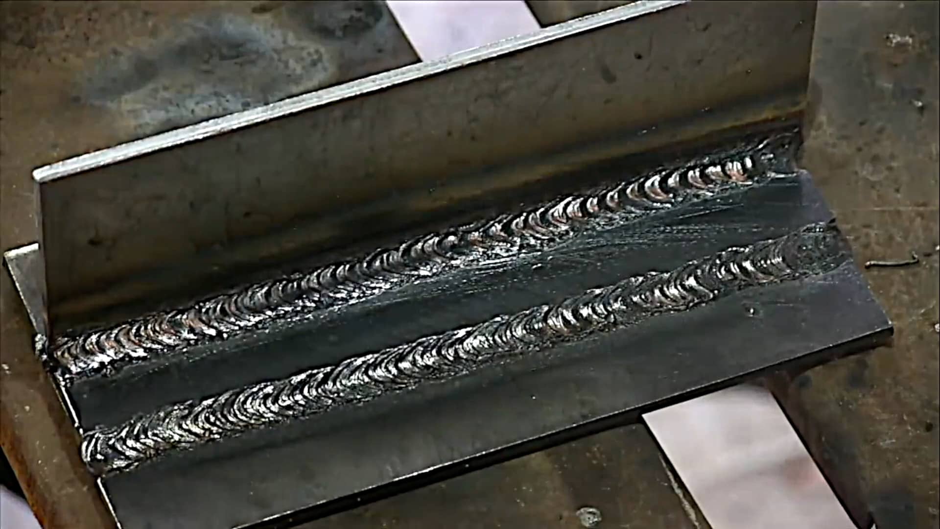 STICK CARBON STEEL 11GA 6011 1/8" 2F TEE on Vimeo