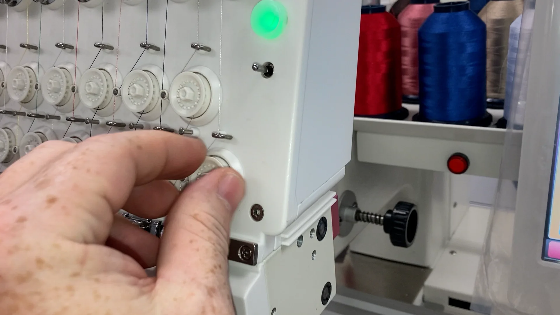 Thread break sensor wheel sticking on Vimeo