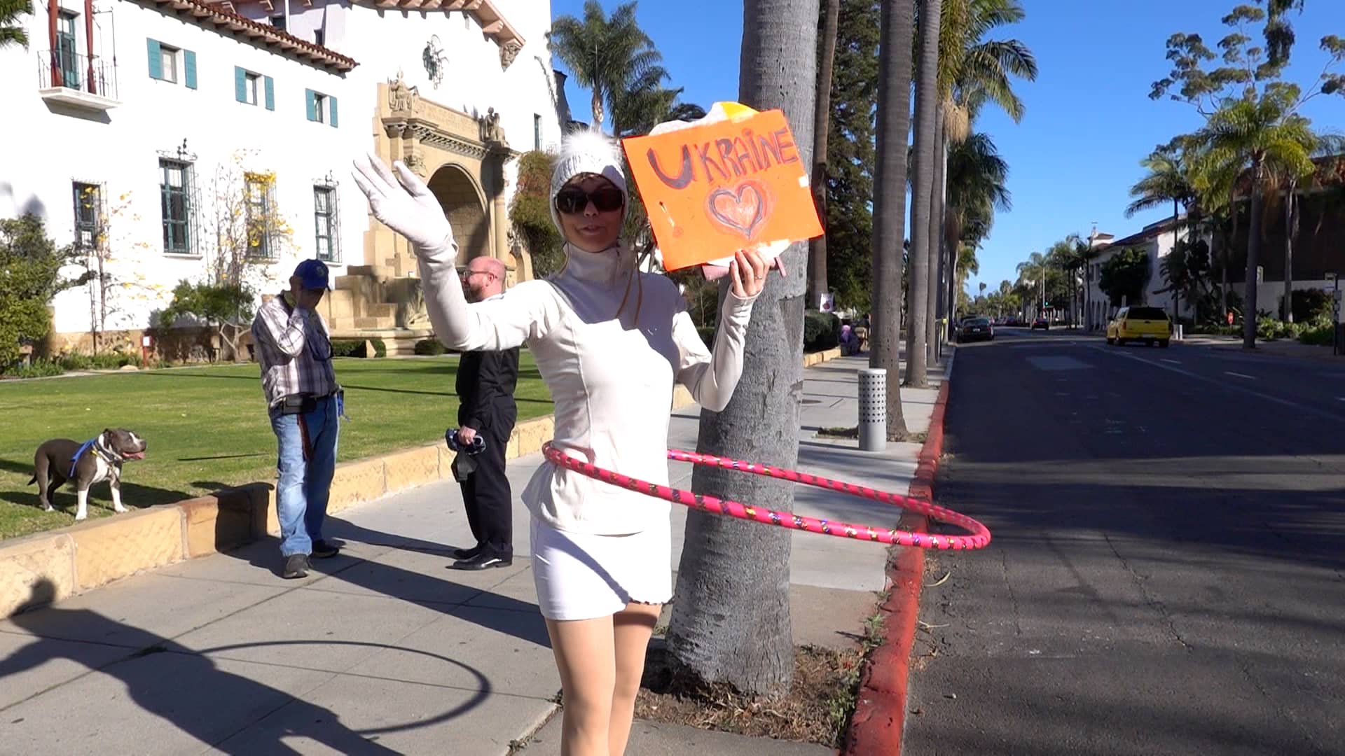 Jamie Berg Hula Hoop for Ukraine 20220306-250-P on Vimeo