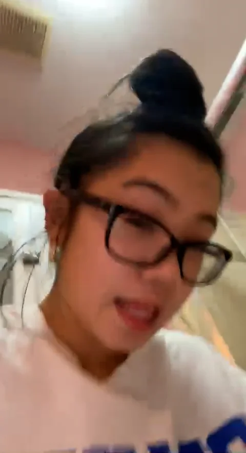 cm-chat-media-video-1_ef1466f2-84e5-50f0-85ee-4d6c23c941e9_5251_0_0 (2).MOV