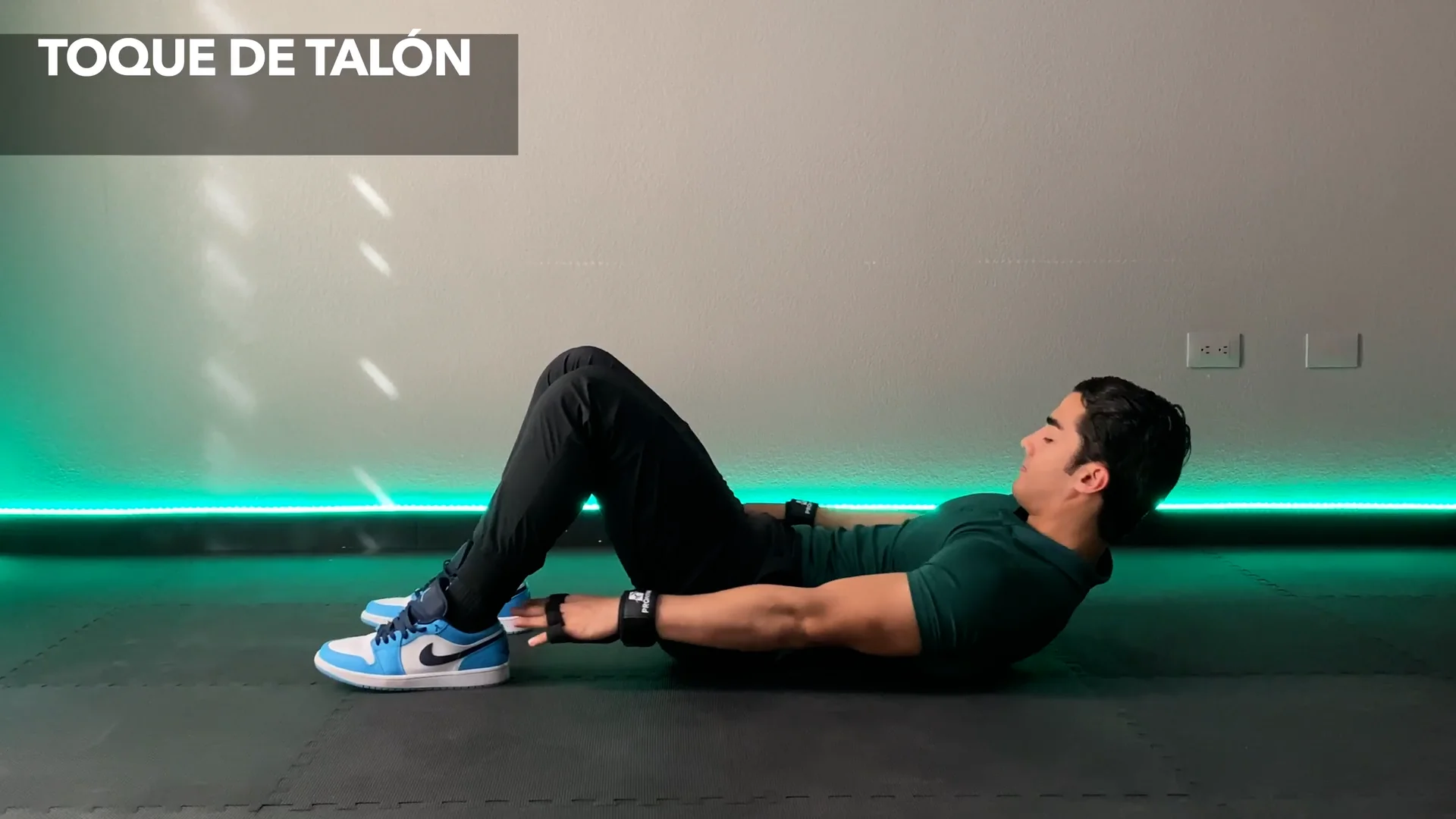 TOQUE DE TALÓN on Vimeo