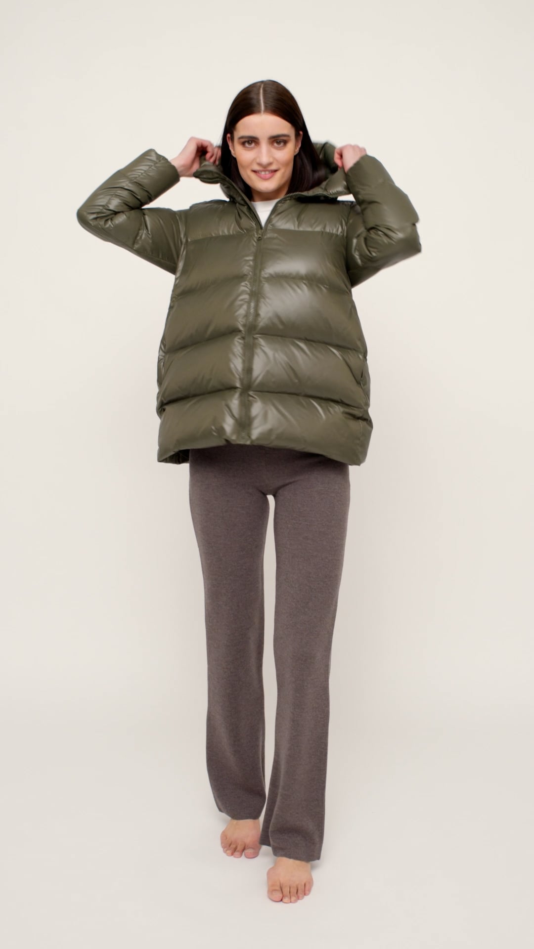 Pippi down jacket (green).mov on Vimeo