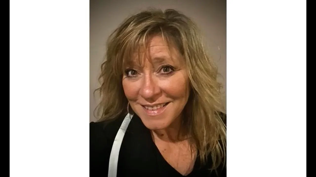 Sharon Davis of District of The ParrySound Social Services ...