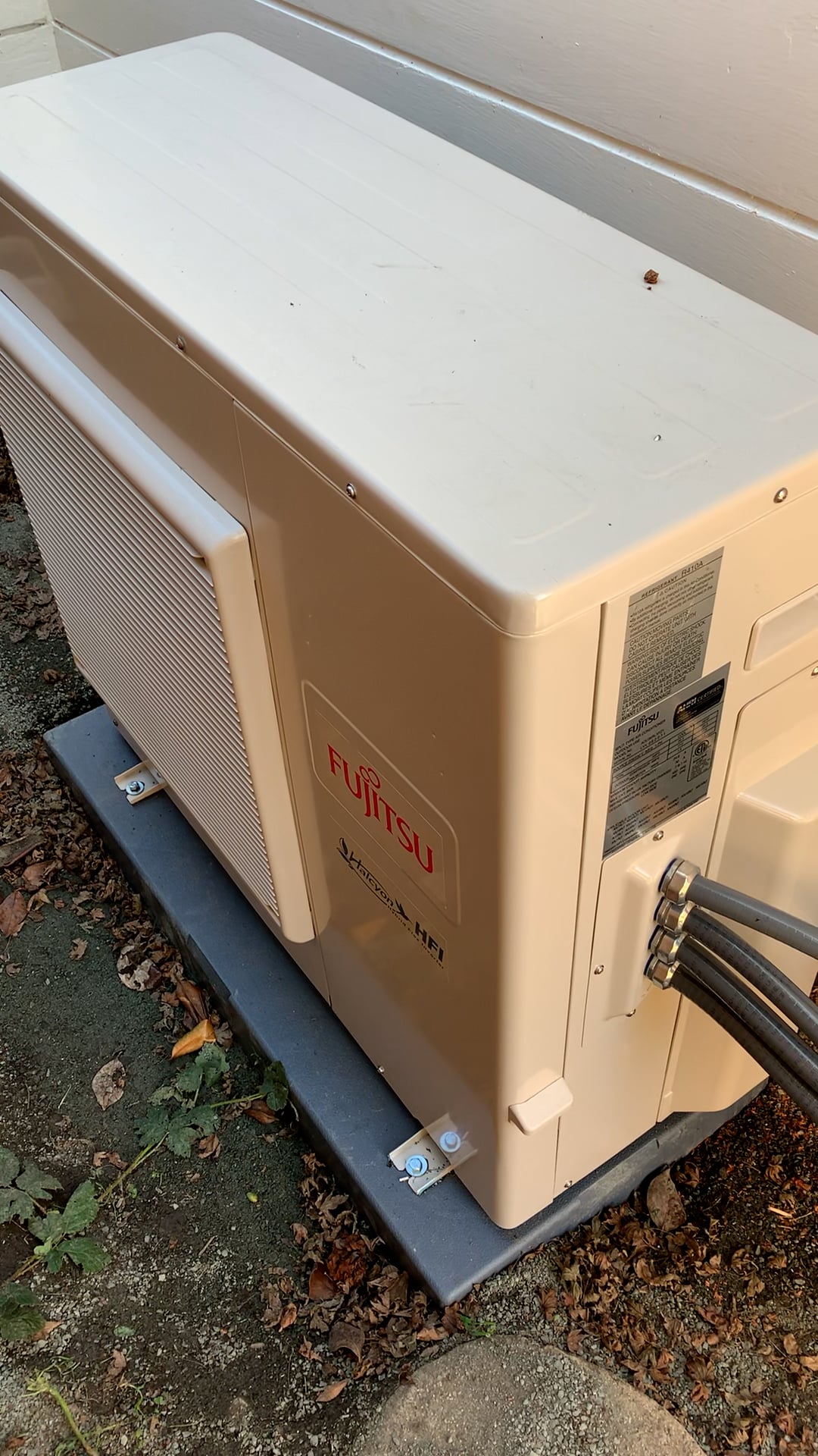 Fujitsu mini split 3 floor mount installation on Vimeo
