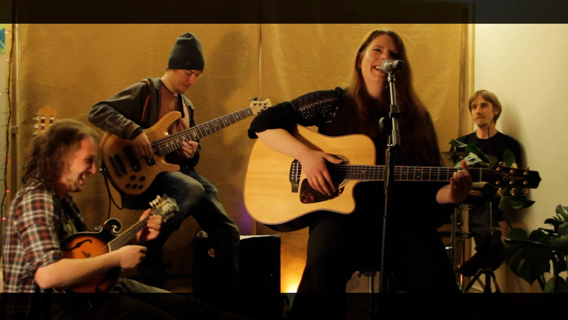 ANA KALAN BAND / GIVE ME RAINBOWS @Kavčfestival 2022 on Vimeo