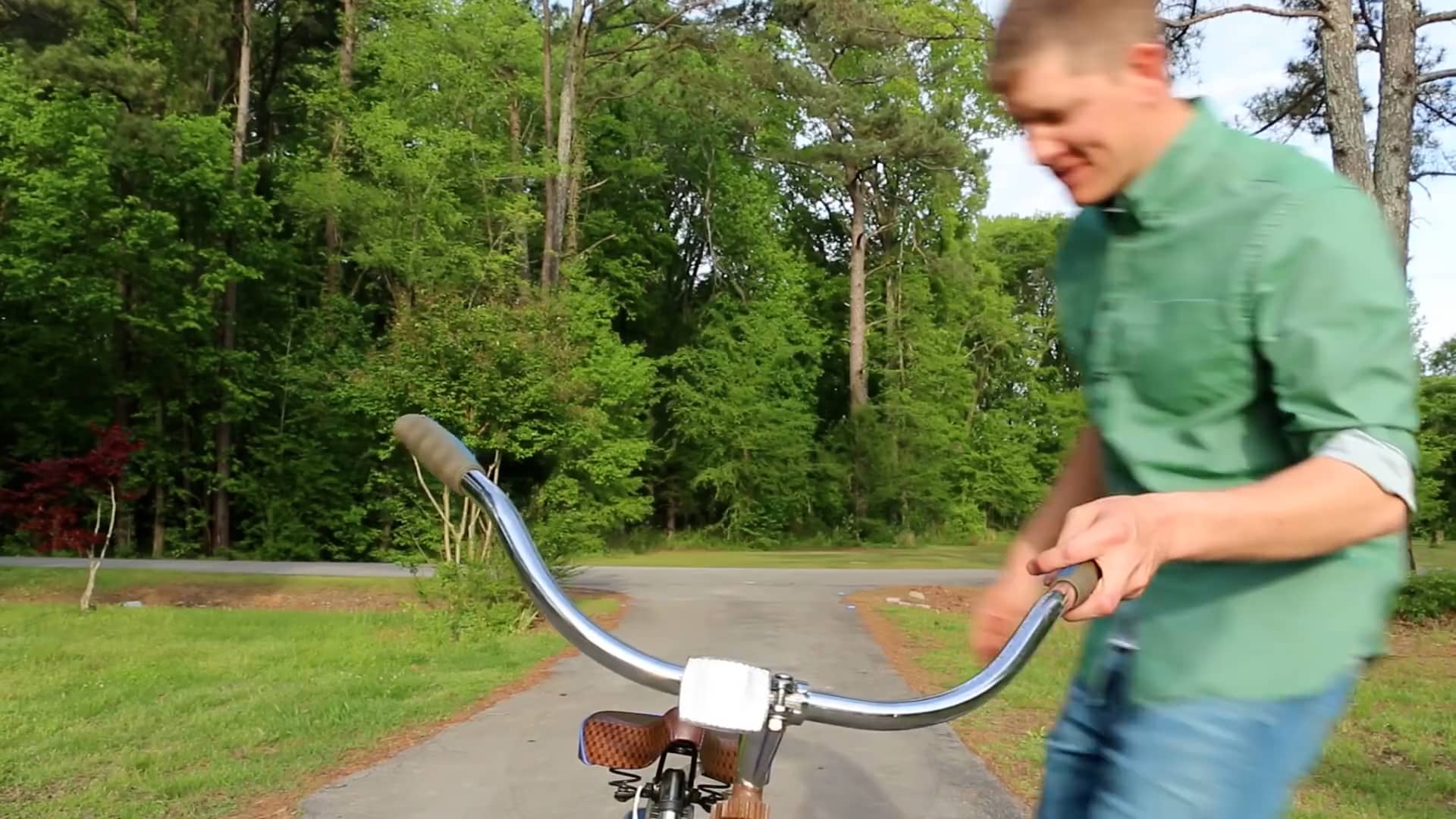 The Backwards Brain Bicycle - Smarter Every Day 133 on Vimeo