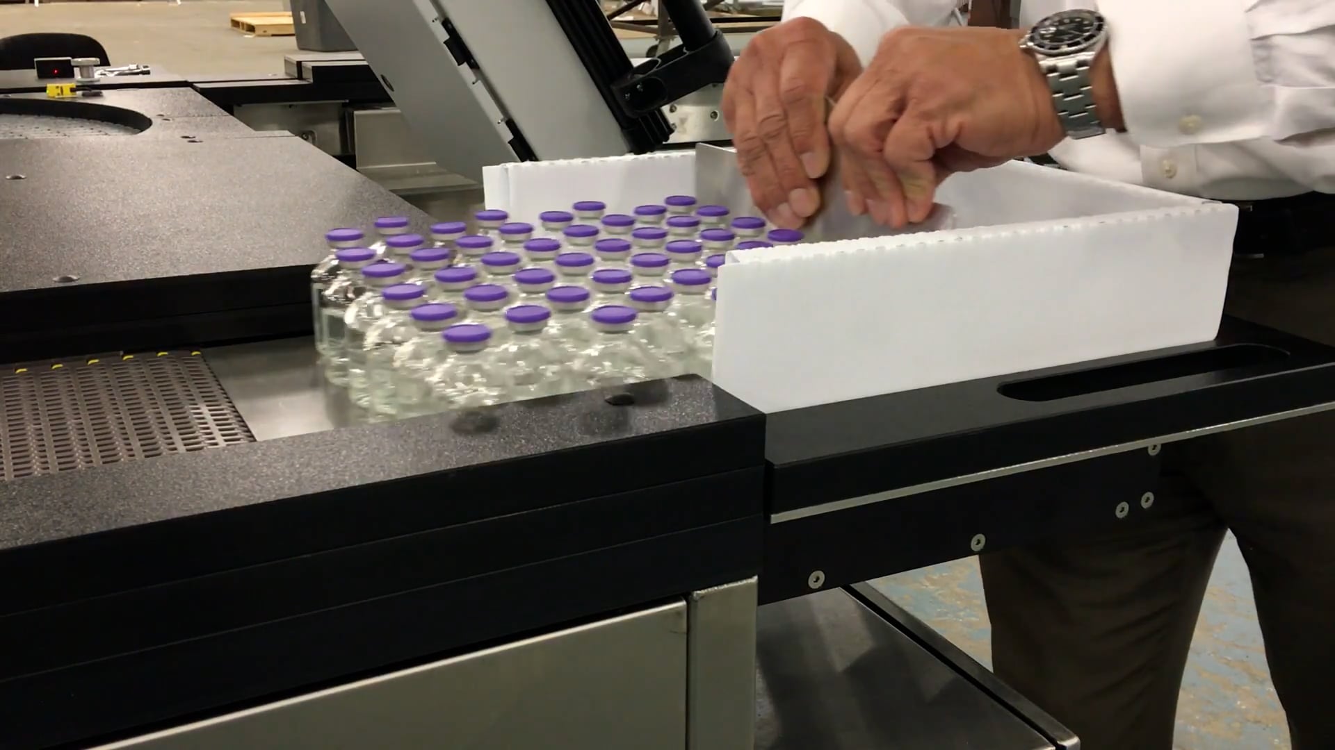 Garvey Conveyor - Vial Tray Unloader on Vimeo