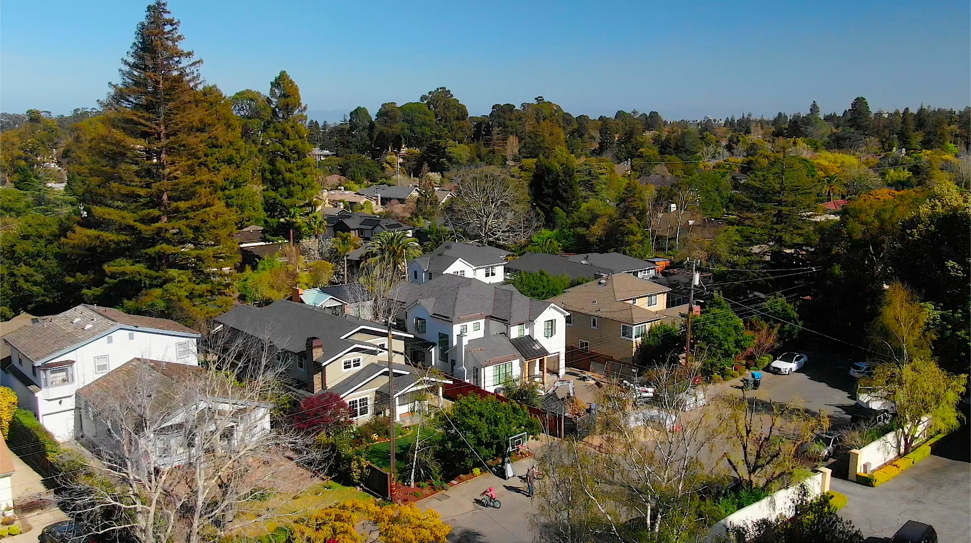 Dan Gilmartin Presents: 712 Newhall Road , Burlingame, CA on Vimeo