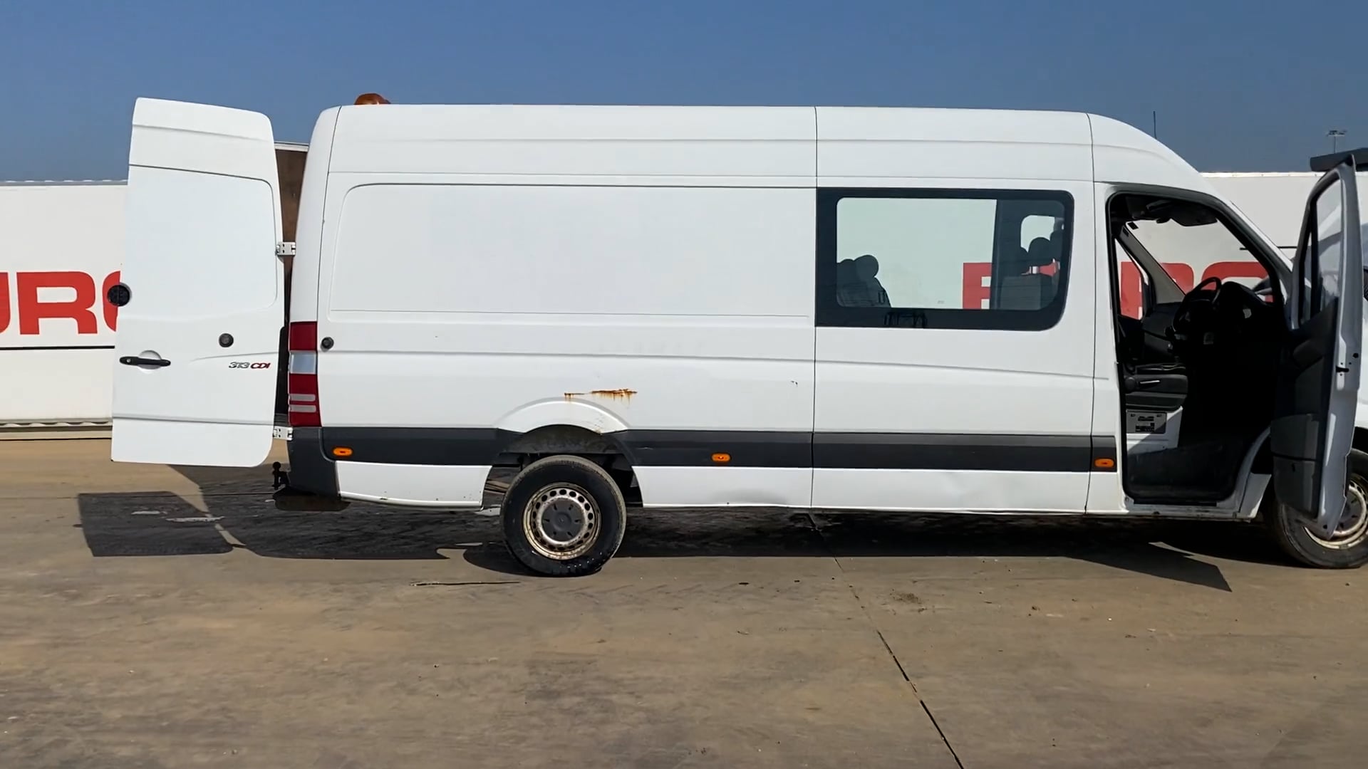 Mercedes Sprinter 313CDI 6 Speed 6 Seater Crew Van, Side Door, Cruise ...