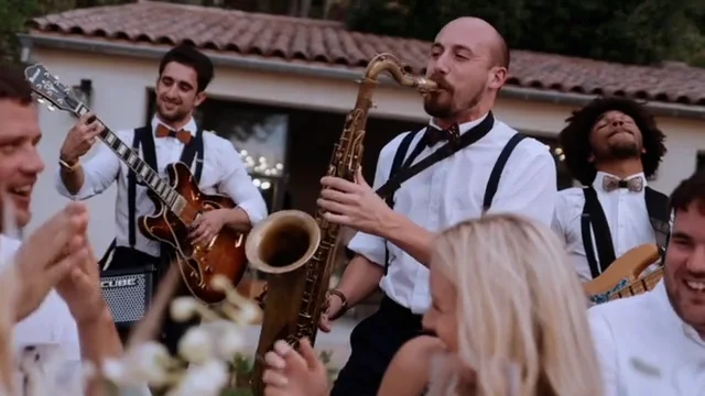 Riviera Roaming Band - Wedding @ Domaine de Canaille on Vimeo
