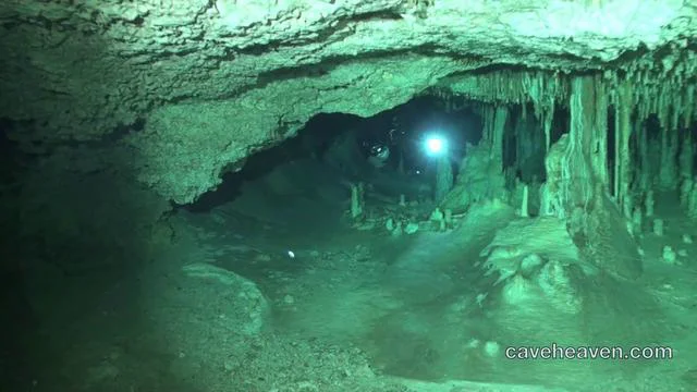 Cave diving Mexico - Kalimba sidemount on Vimeo