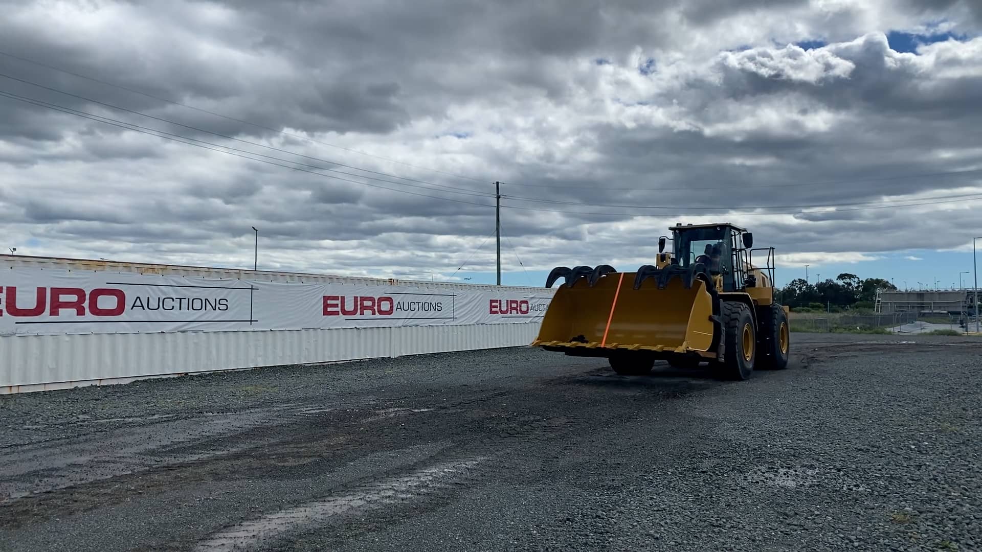 CAT 972L Wheeled Loader on Vimeo