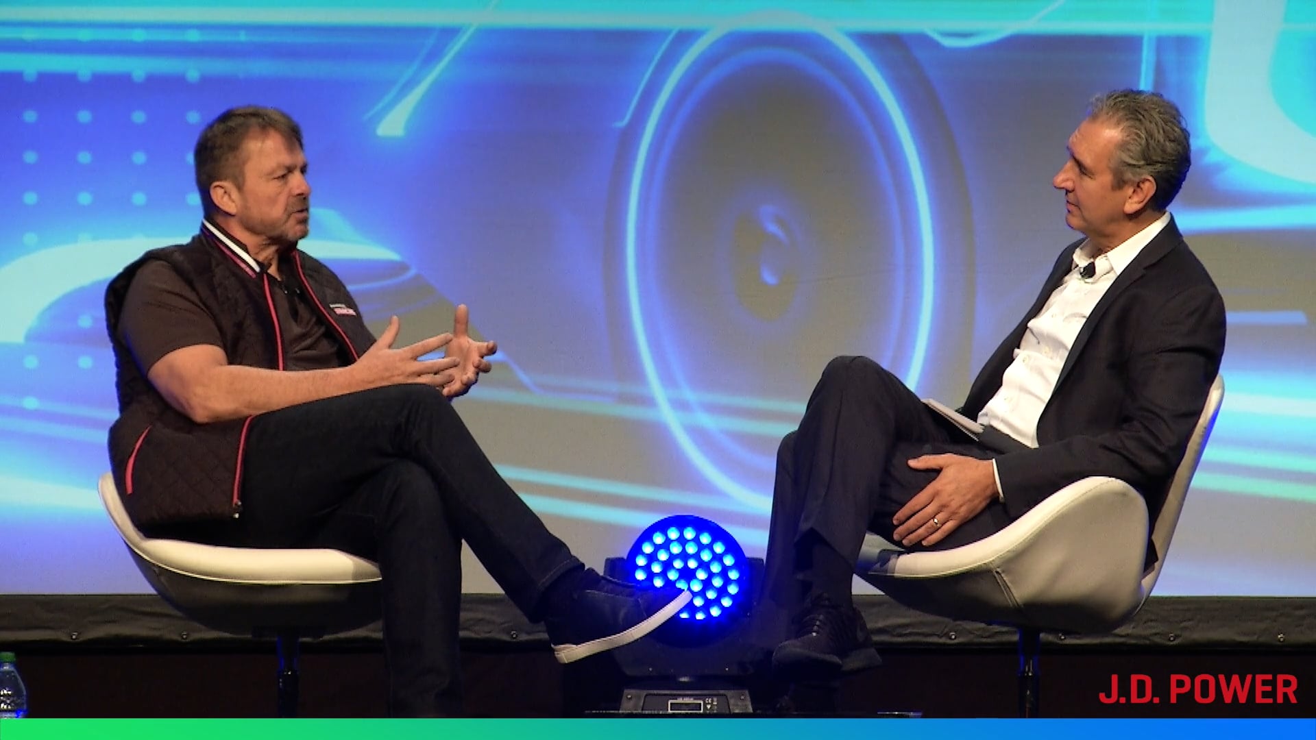 Dave Habiger and Mike Manley - J.D. Power Auto Summit 2022 on Vimeo