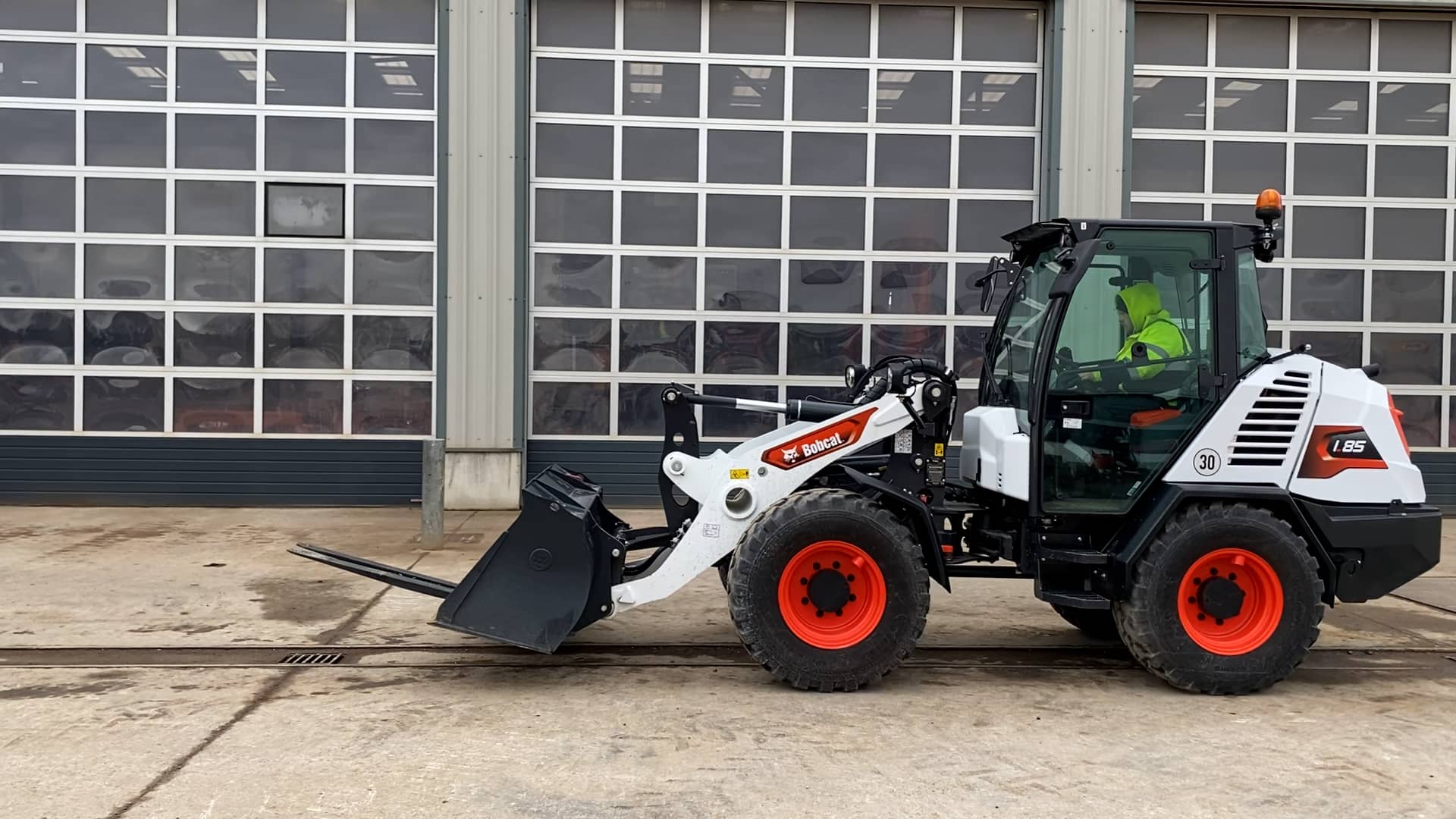 Bobcat L85 Wheeled Loader on Vimeo