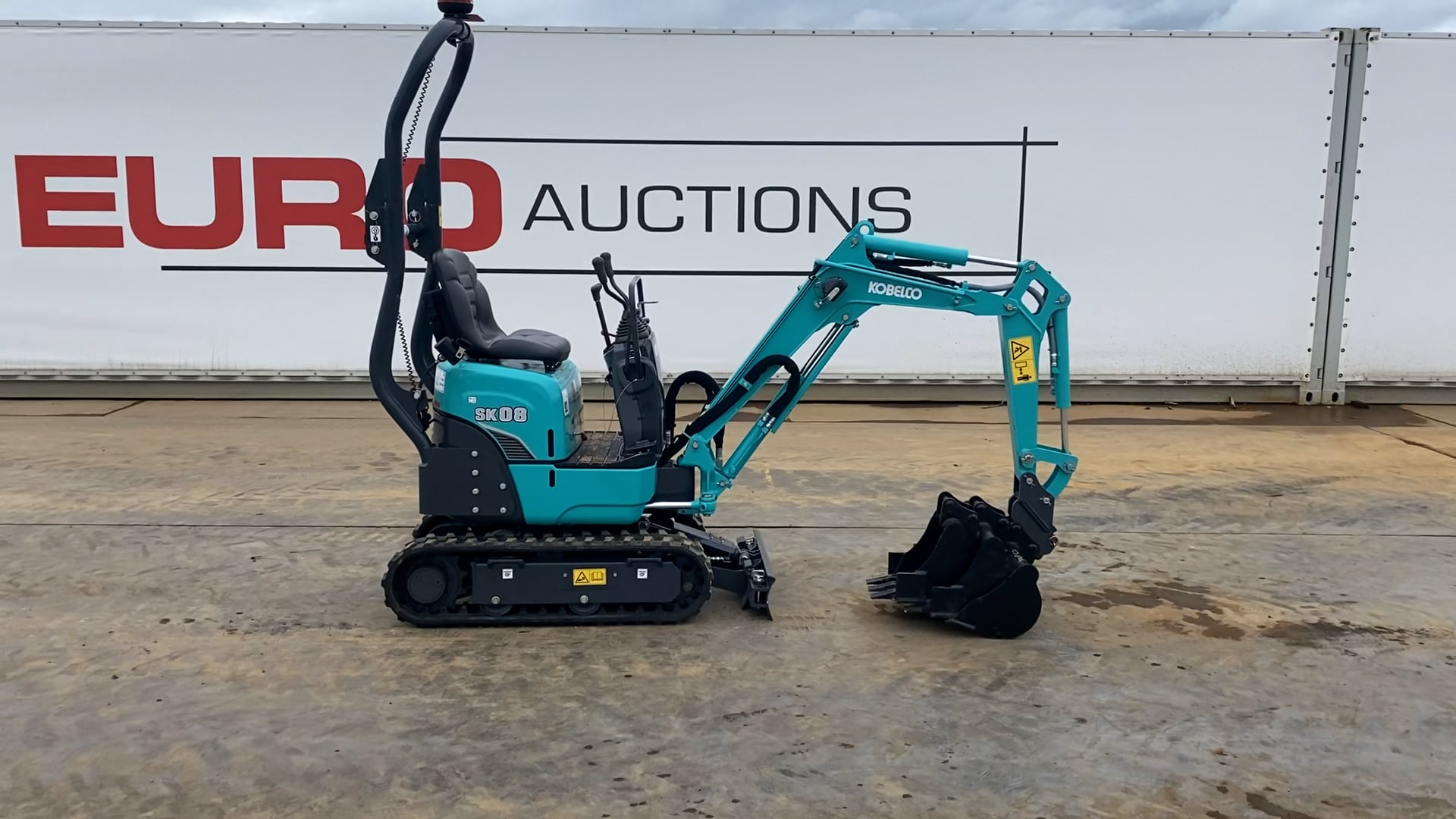 Unused Kobelco SK08-1EV on Vimeo